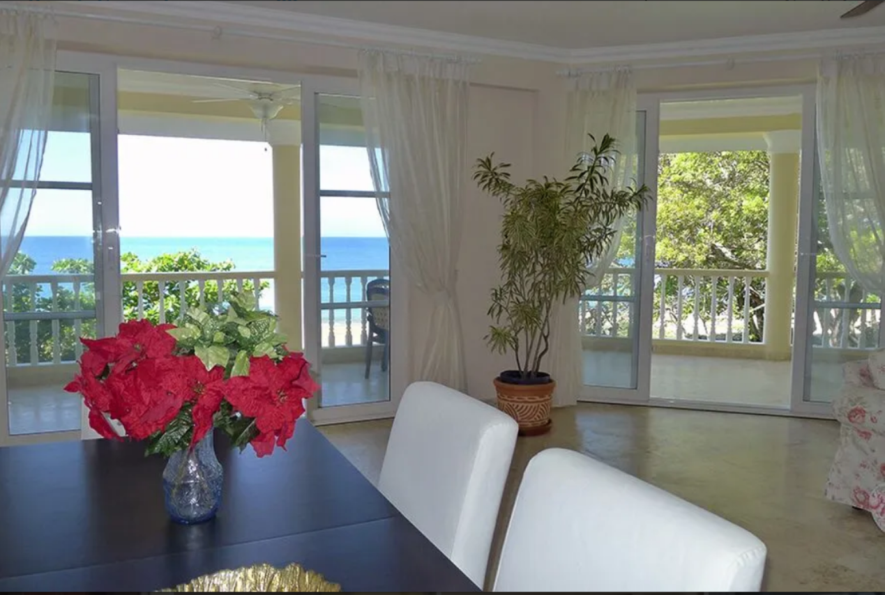 Myydään Lomahuoneisto, 4 huonetta - Sosúa, Sosúa, Stunning beach front condo Sosua - Etuovi.com ...
