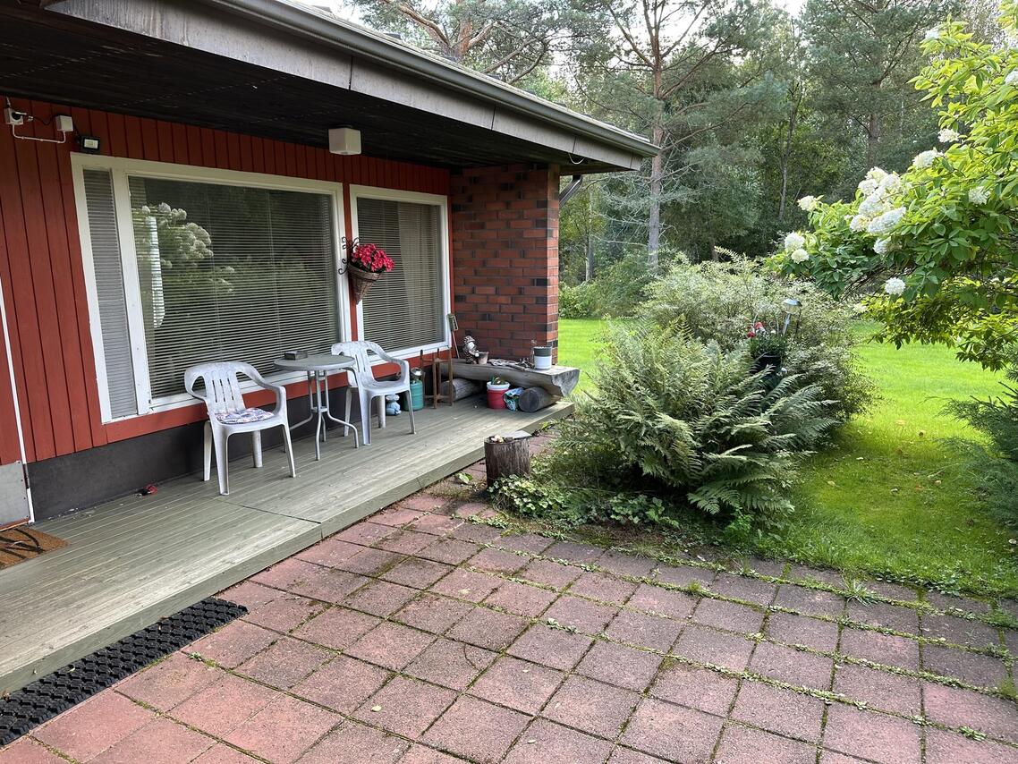 Myydään Omakotitalo, 5 huonetta - Nakkila, Nakkila, Tonttitie 4 - Etuovi.com 561612 - Katso ...