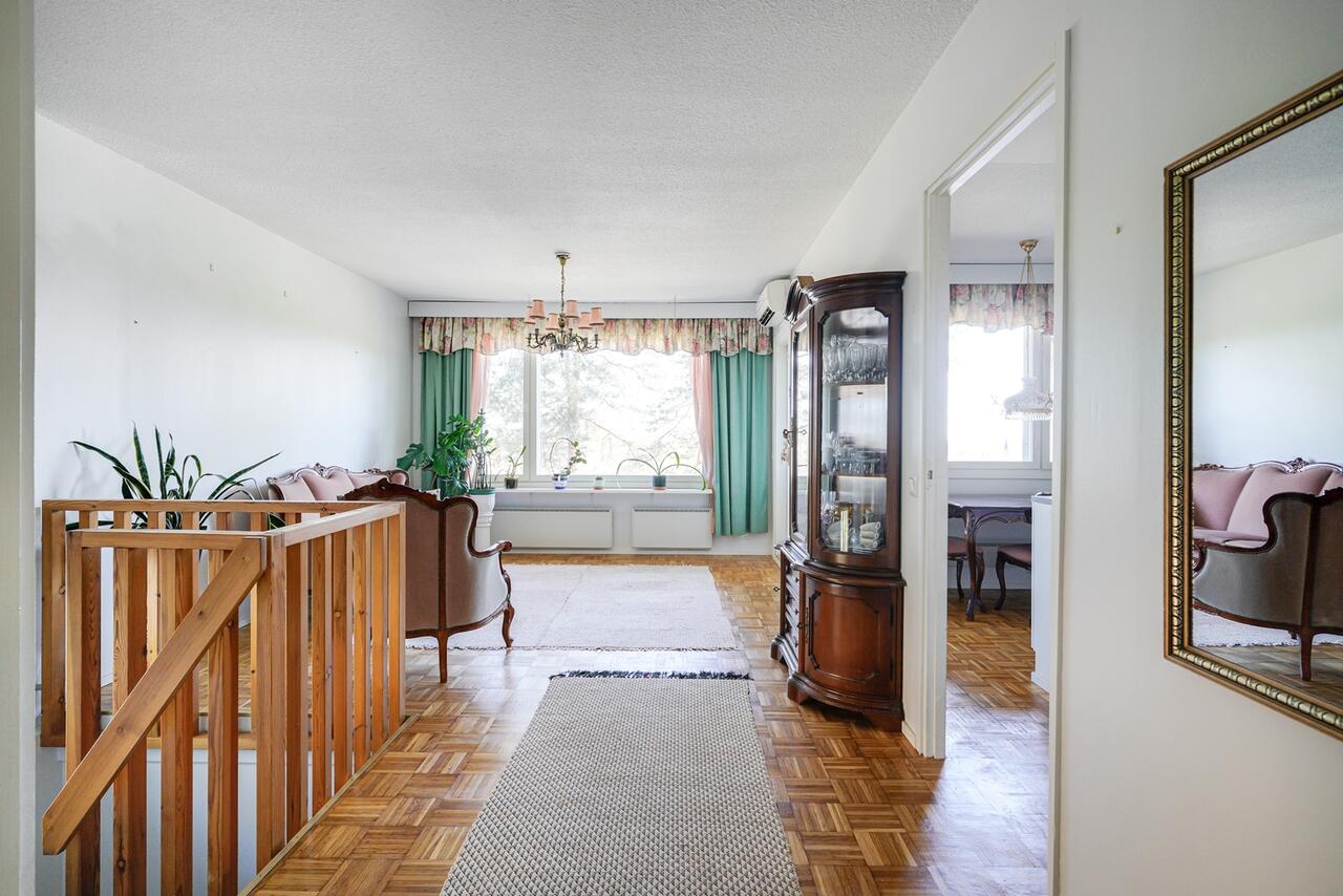 Myydään Rivitalo, 4 huonetta - Lohja, Lohjan asema, Asemanrinne 6 A - Etuovi.com 80428321