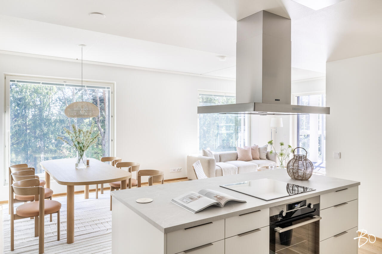 Myydään Kerrostalo, 3 huonetta - Helsinki, Lauttasaari, Särkiniementie 3b - Etuovi.com 9448407