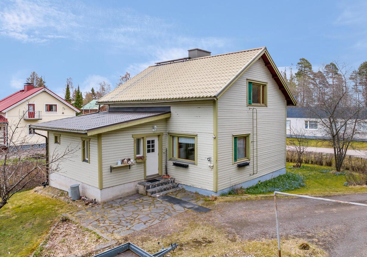 Myydään Omakotitalo, 4 huonetta - Imatra, Lakasenpelto, Sepänkatu 15 - Etuovi.com 597724