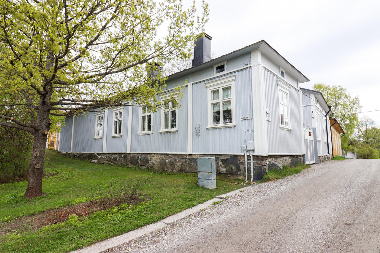 Myydään Omakotitalo, Yli 5 huonetta - Rauma, Vanha Rauma, Pappilankatu 24 - Etuovi.com 20972073