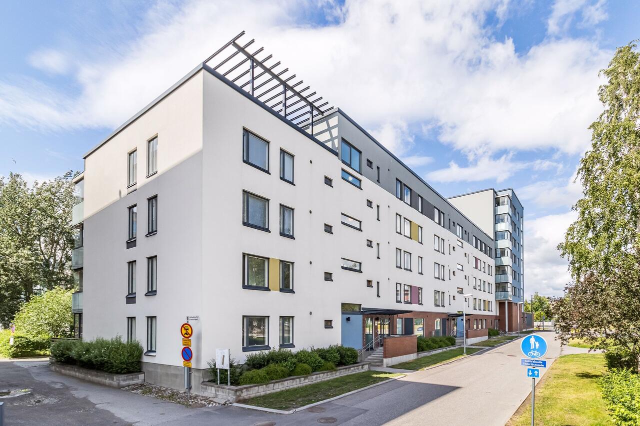 Vuokrataan Kerrostalo Kaksio - VANTAA Tikkurila Esikkotie 9