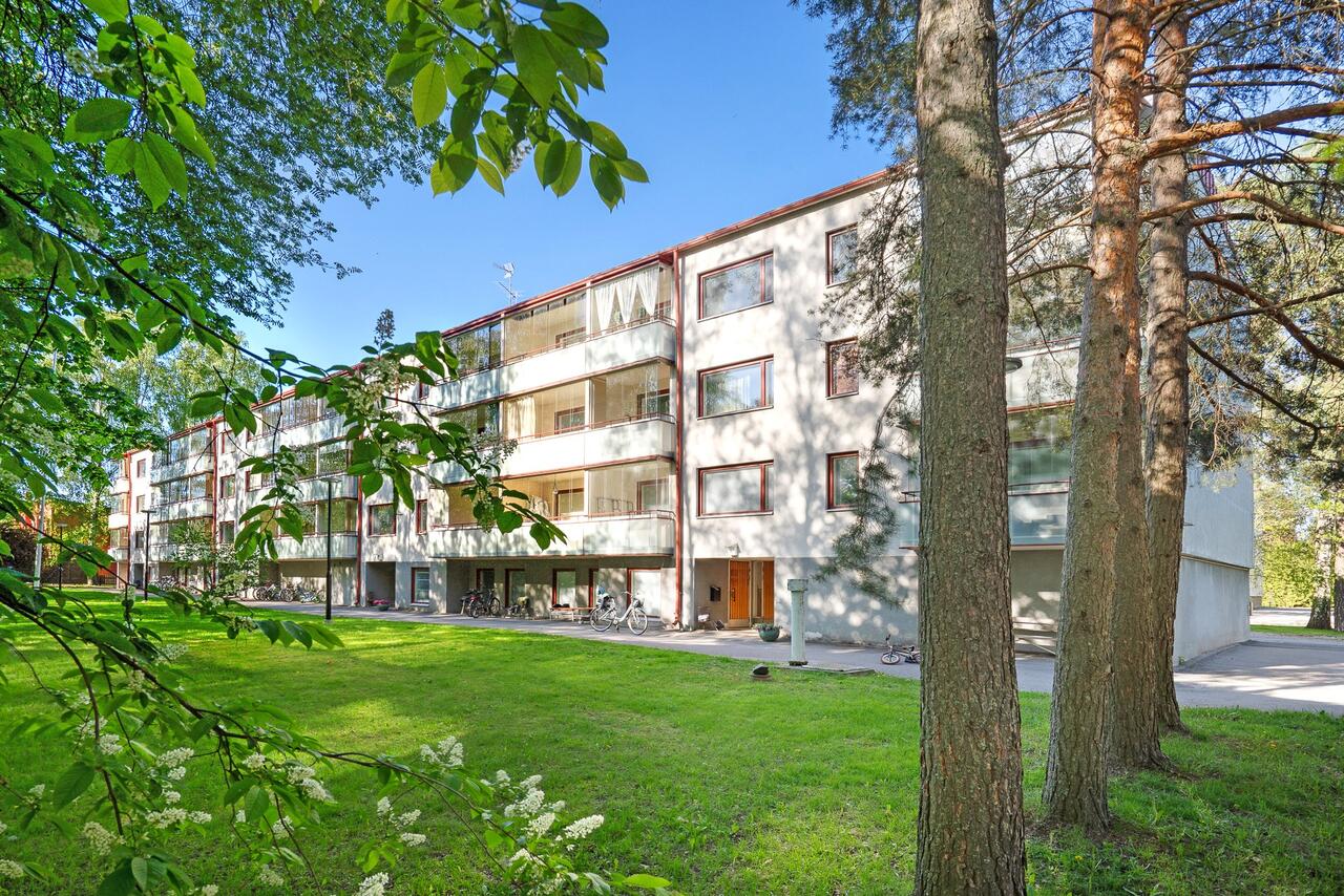 Vuokrataan Kerrostalo 3 huonetta - Vantaa Hiekkaharju Hiekkaharjuntie 13 B