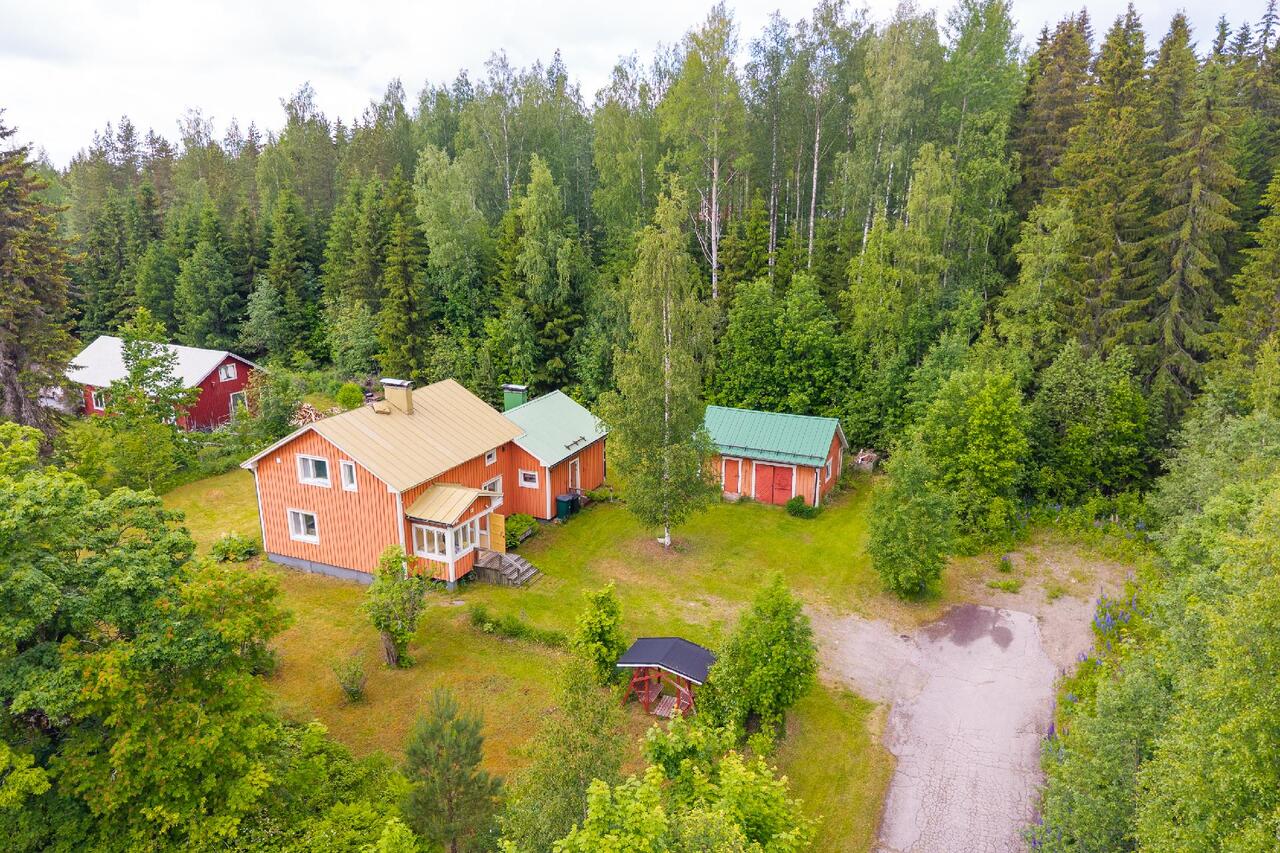 Myydään Omakotitalo, 4 huonetta - Hankasalmi, Niemisjärvi, Kulmatie 6 ...