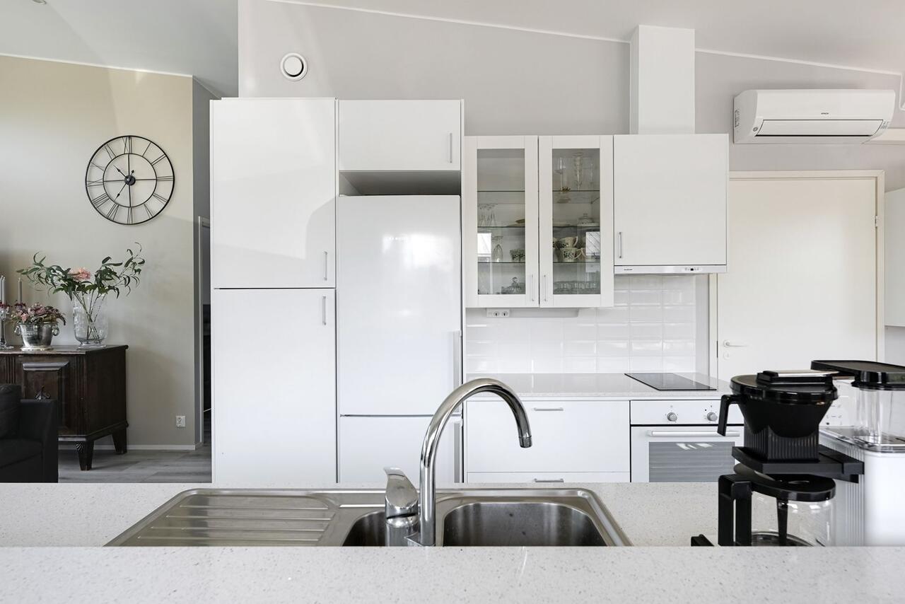 Myydään Paritalo, 4 huonetta - Vantaa, Tikkurila, Harajuurentie 2 ...