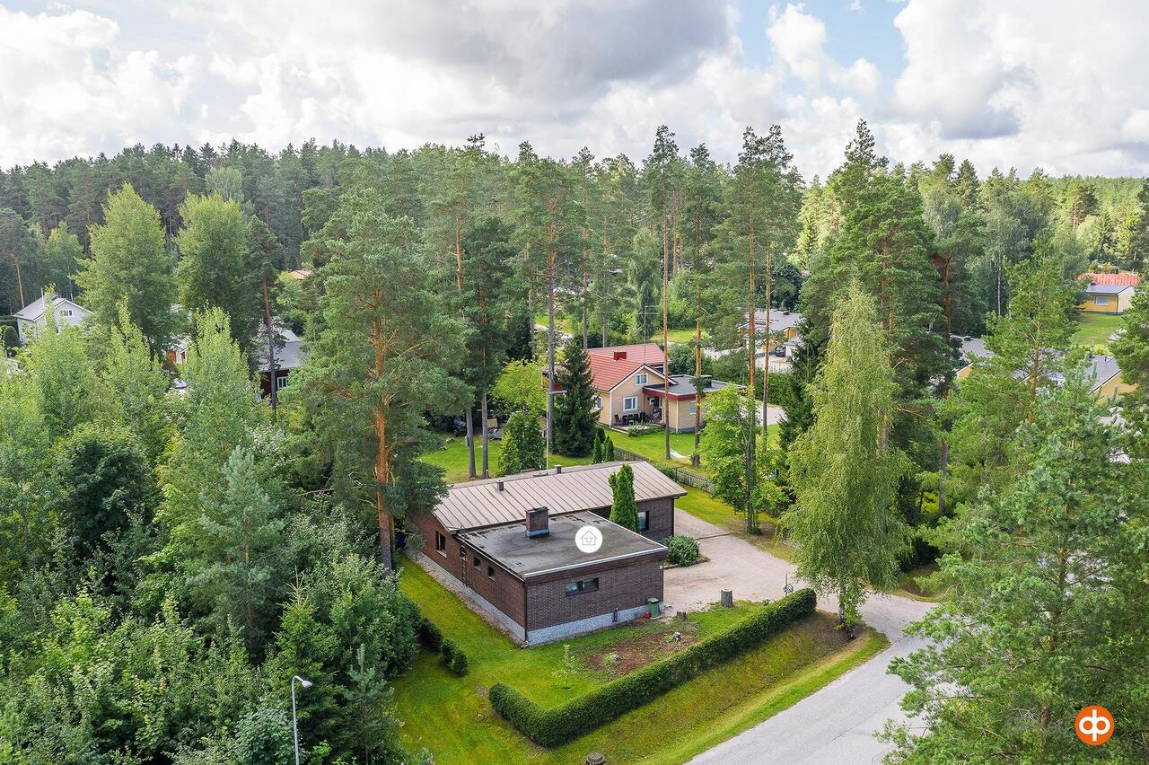 Myydään Omakotitalo, 4 huonetta - Salo, Pertteli, Teerentie 8 - Etuovi ...