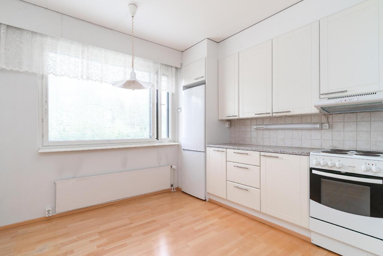 Myydään Kerrostalo, 3 huonetta - Jyväskylä, Laajavuori, Tuomiojärvenranta 6 - Etuovi.com 1397077