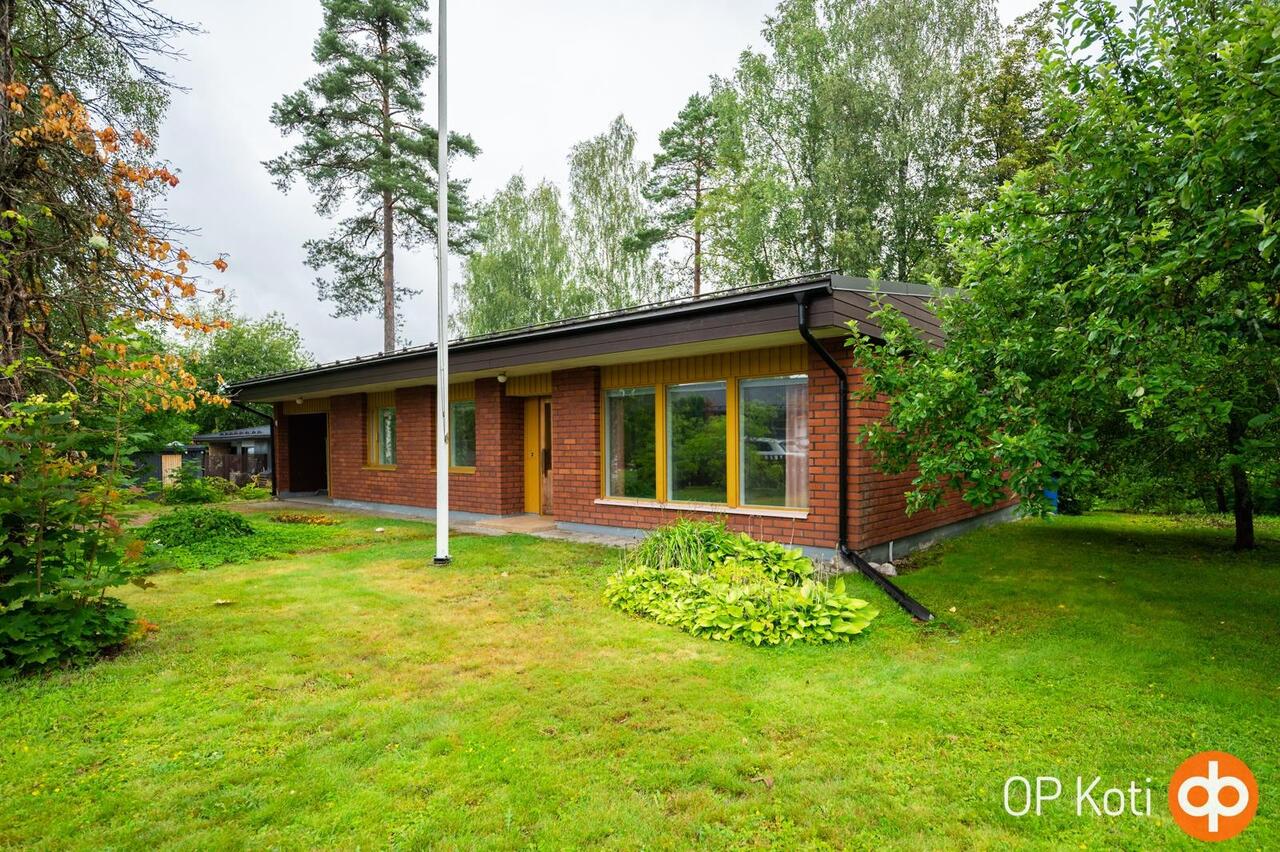 Myydään Omakotitalo, 4 huonetta - Hollola, Työtjärvi, Petäjätie 4 ...