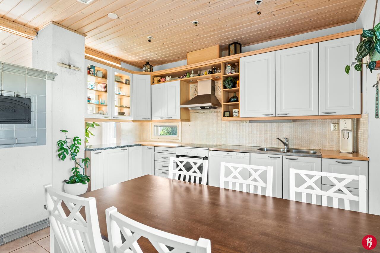 Myydään Omakotitalo, 5 huonetta - Ylivieska, Koivukallio, Aisakorventie 10 - Etuovi.com 80434187