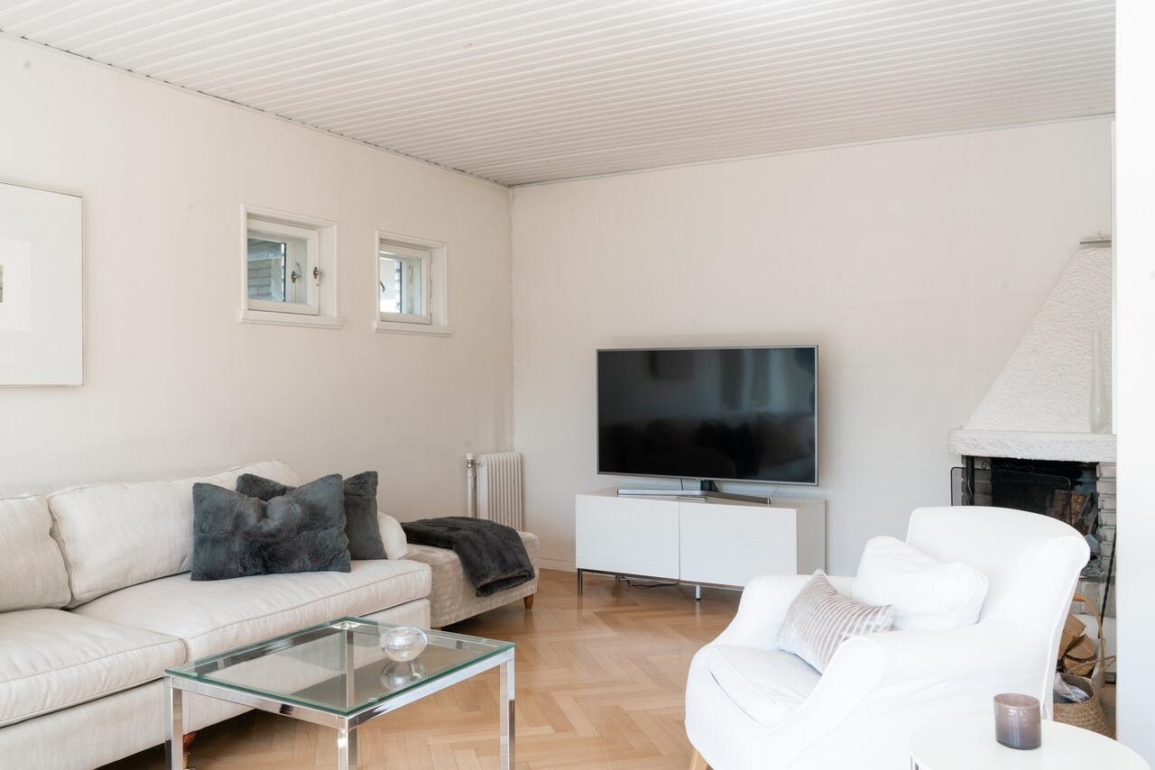 Myydään Erillistalo, 5 huonetta - Espoo, Mankkaa, Kokinkyläntie 20 L ...