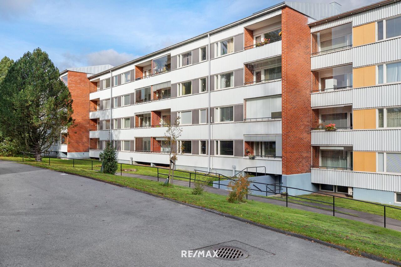 Myydään Kerrostalo, Kaksio - Helsinki, Maunula, Pakilantie 8 D - Etuovi ...