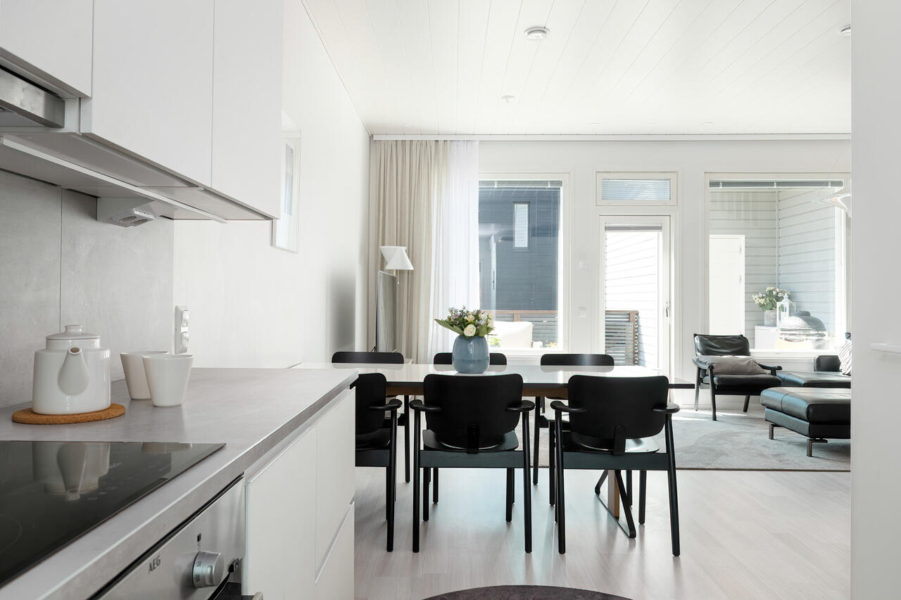 Myydään Paritalo, 4 huonetta - Vantaa, Pakkala, Juhlatie 6 A 1 - Etuovi ...