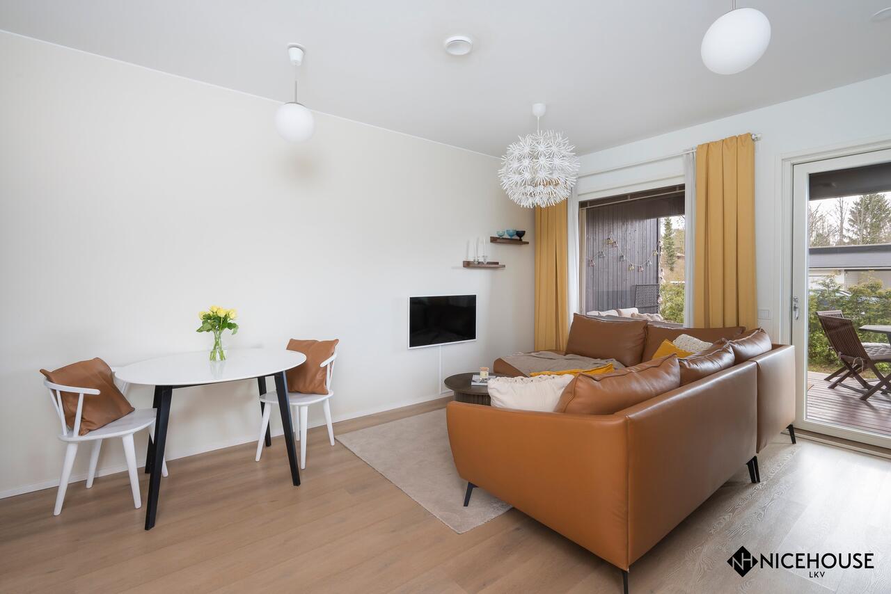 Myydään Paritalo, 3 huonetta - Vantaa, Ruskeasanta, Viertotie 15 ...