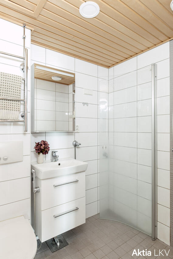 Myydään Kerrostalo, 3 huonetta - Helsinki, Kaarela, Kanneltie 16-18 17 ...