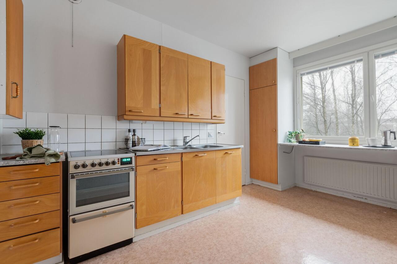 Myydään Kerrostalo, 3 huonetta - Lahti, Metsäkangas, Valjaskatu 2 B ...