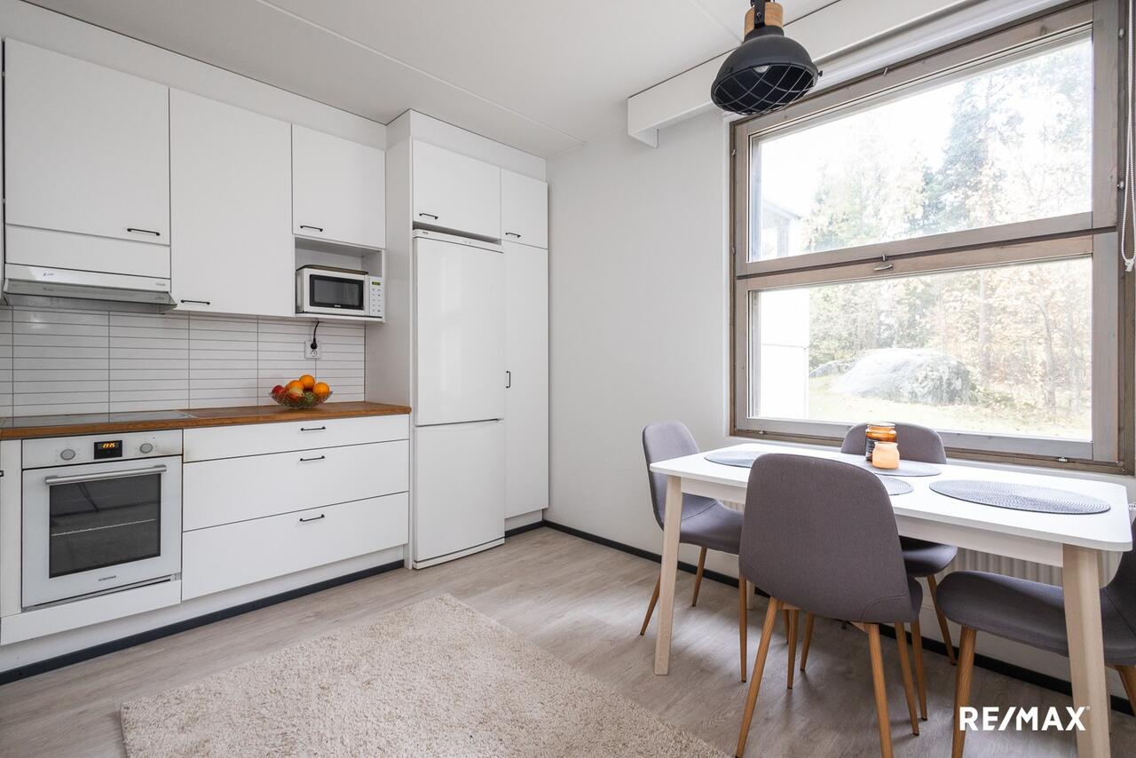 Myydään Kerrostalo, Kaksio - Helsinki, Meri-rastila, Meri-Rastilan tie ...