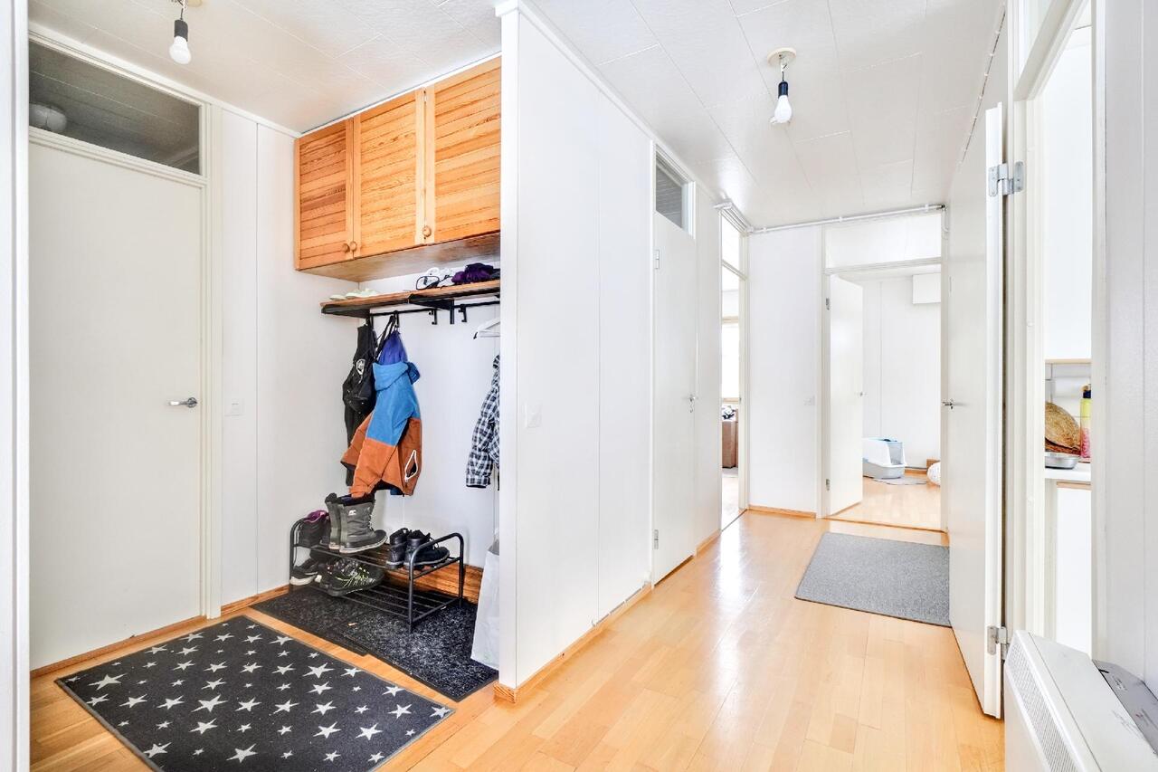 Myydään Omakotitalo, 4 huonetta - Riihimäki, Uramo, Sillantaantie 11 ...