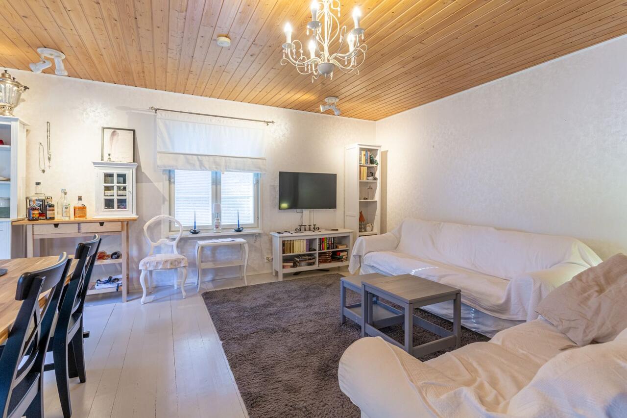 Myydään Omakotitalo, 5 huonetta - Urjala, Halkivaha, Viitasaarentie 2 ...