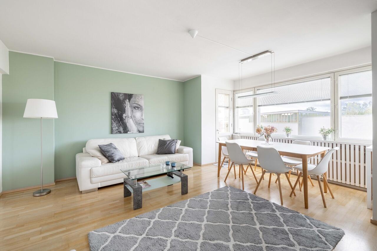 Myydään Kerrostalo, 3 huonetta - Helsinki, Haaga, Haagan urheilutie 18 ...