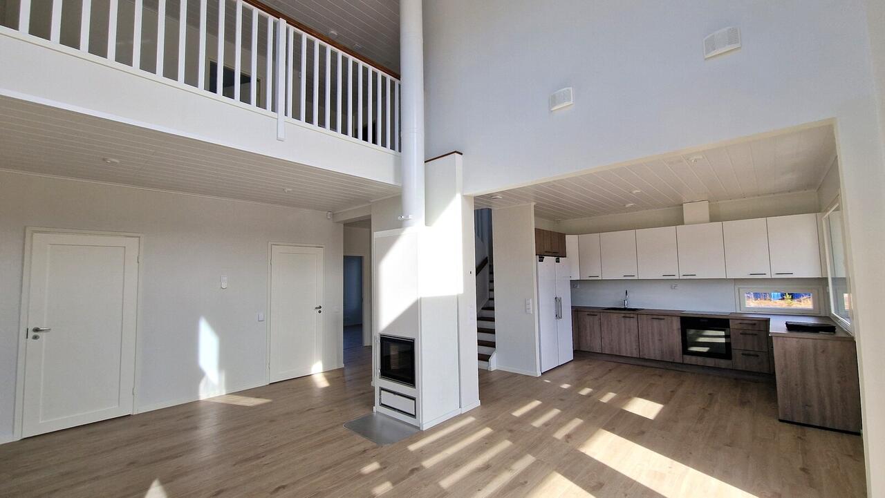 Myydään Omakotitalo, 5 huonetta - Lahti, Karisto, Niittylähteenkatu 5 ...