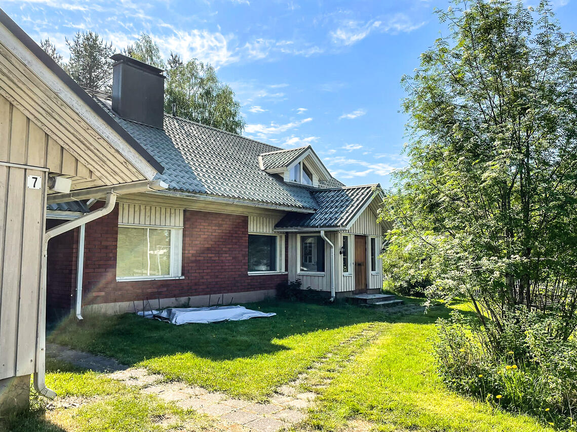 Myydään Omakotitalo, 5 huonetta - Siikalatva, Piippola, Sirppitie 7 ...