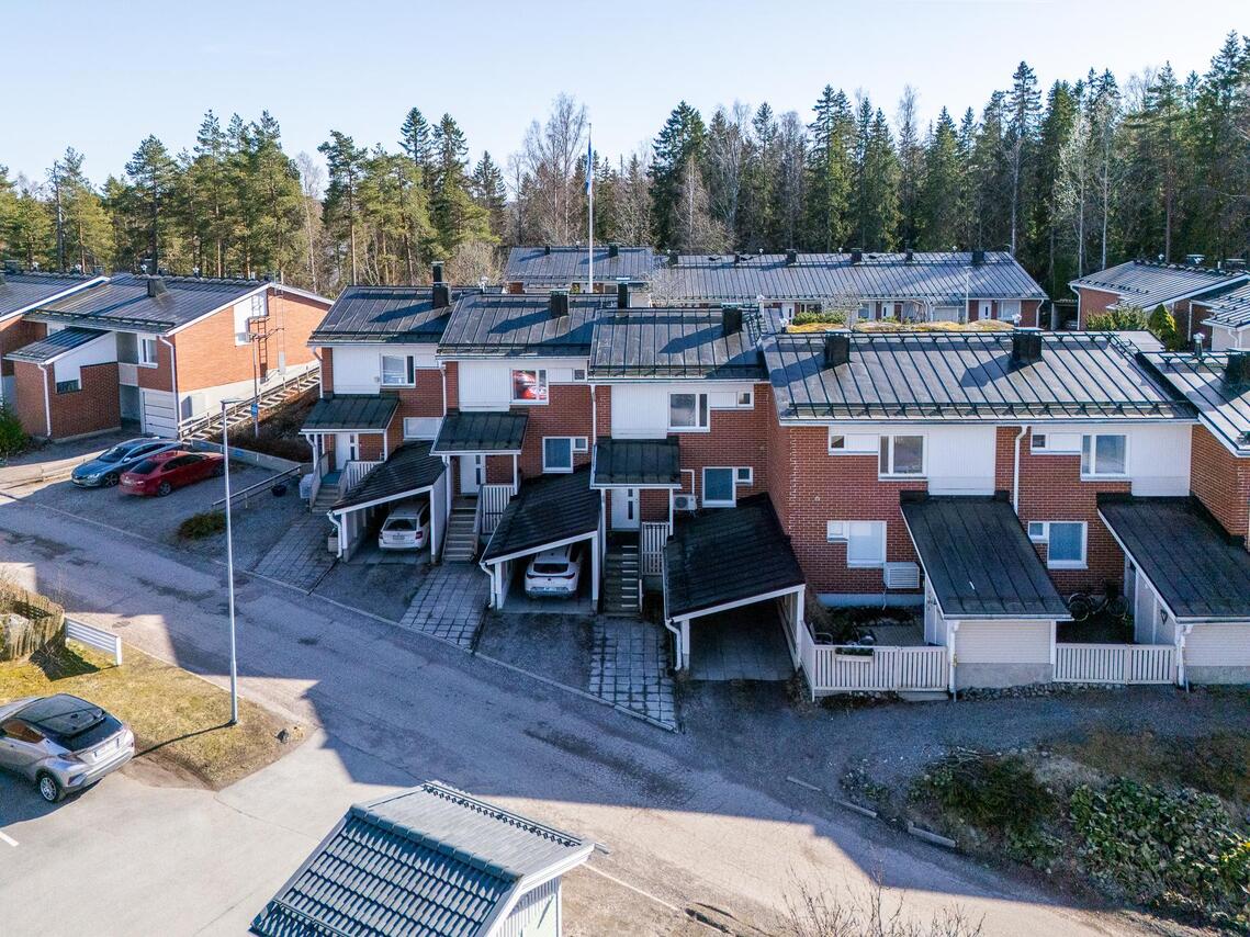 Myydään Rivitalo, 3 huonetta - Porvoo, Hamari, Haavikkotie 35-37 - Etuovi.com 1390776