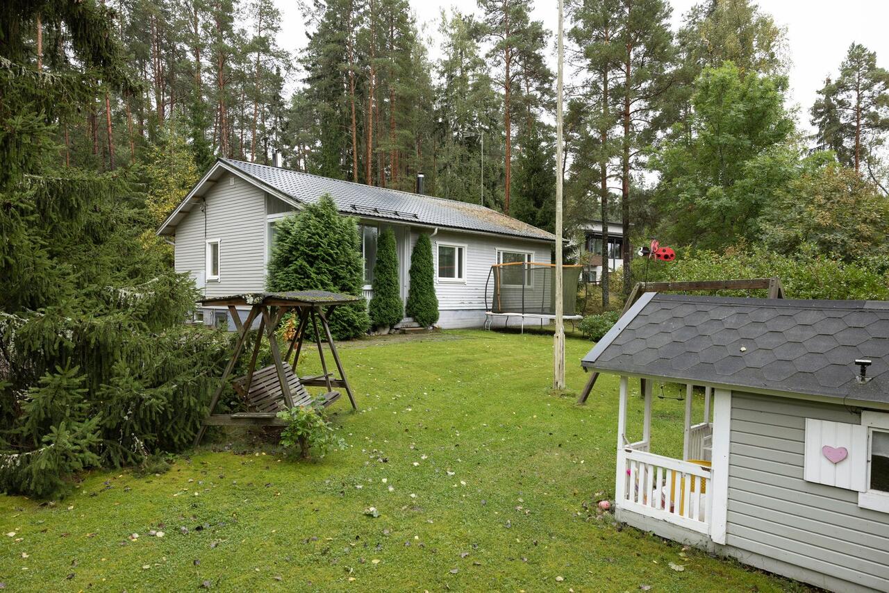 Myydään Omakotitalo, 3 huonetta - Turku, Satava, Samppaantie 58 ...