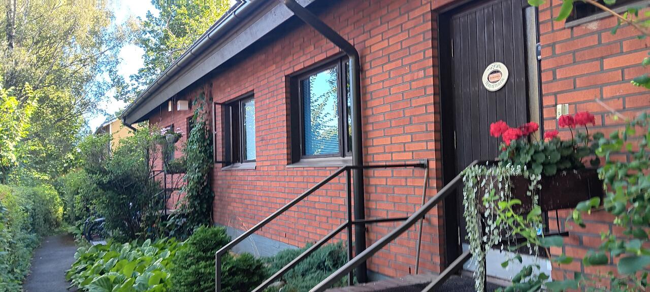 Myydään Rivitalo, Kaksio - Helsinki, Länsi-Pakila, Lepolantie 82 B ...