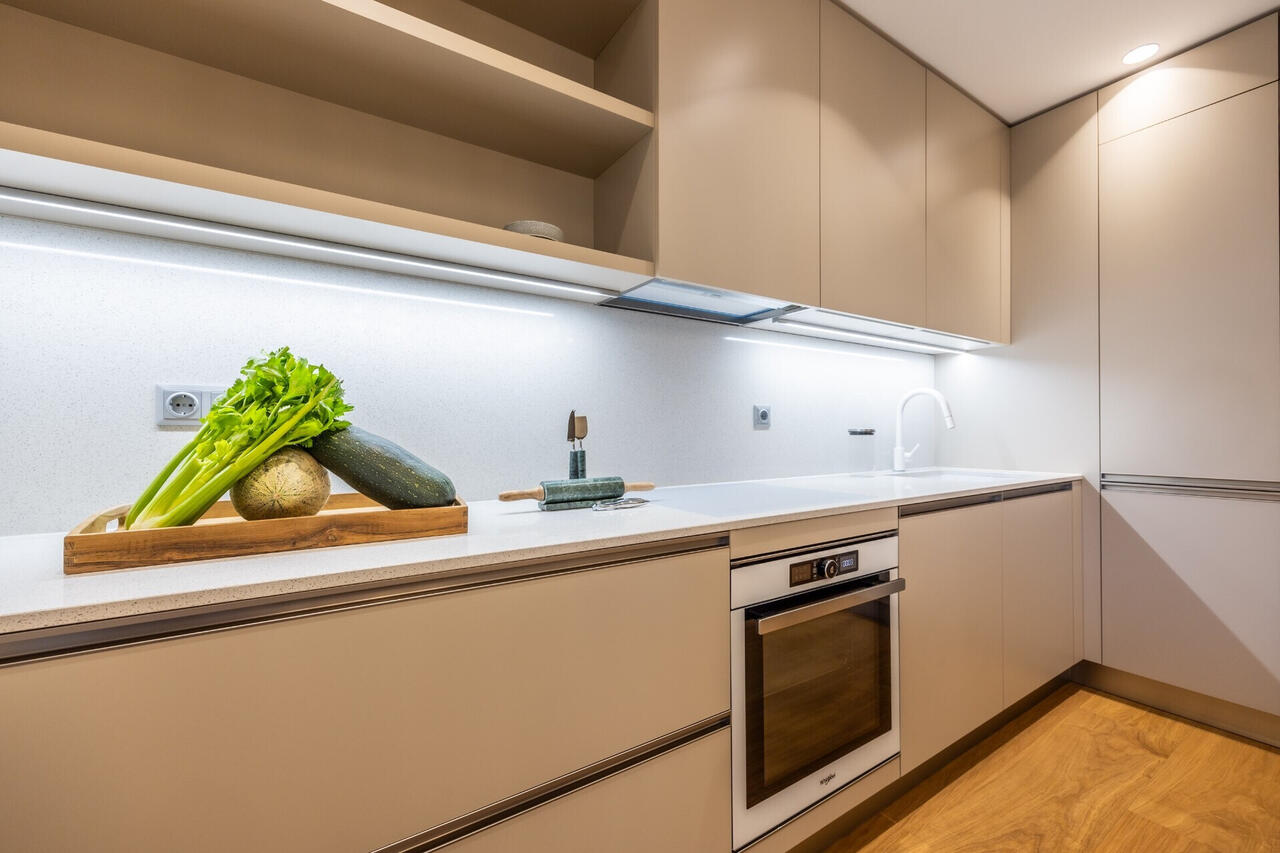 Myydään Kerrostalo, Kaksio - Tallinn, Pirita linnaosa, Põõsa tee ...