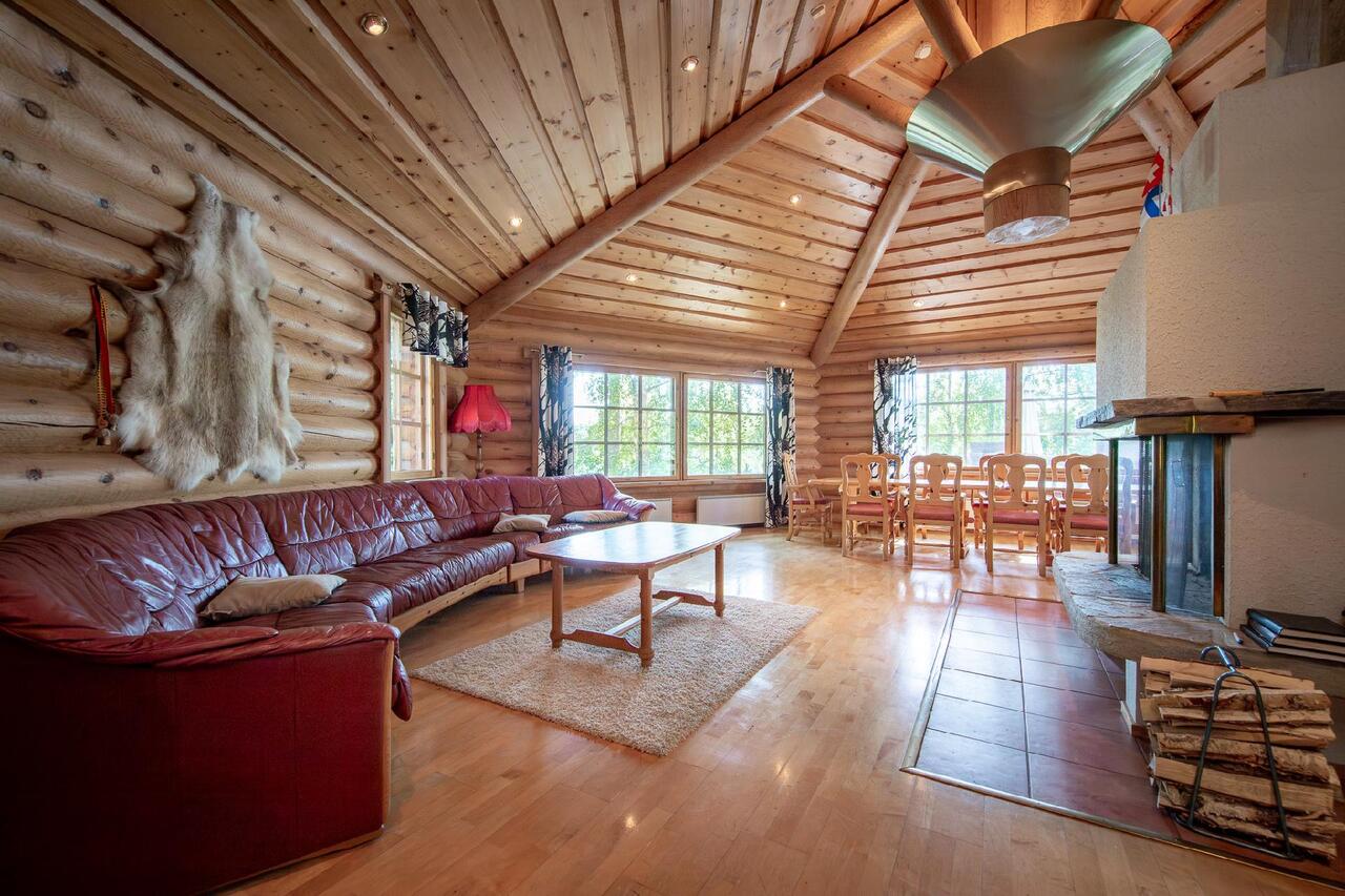 Myydään Mökki tai huvila, Yli 5 huonetta - Pieksämäki, , Seurapirtintie ...