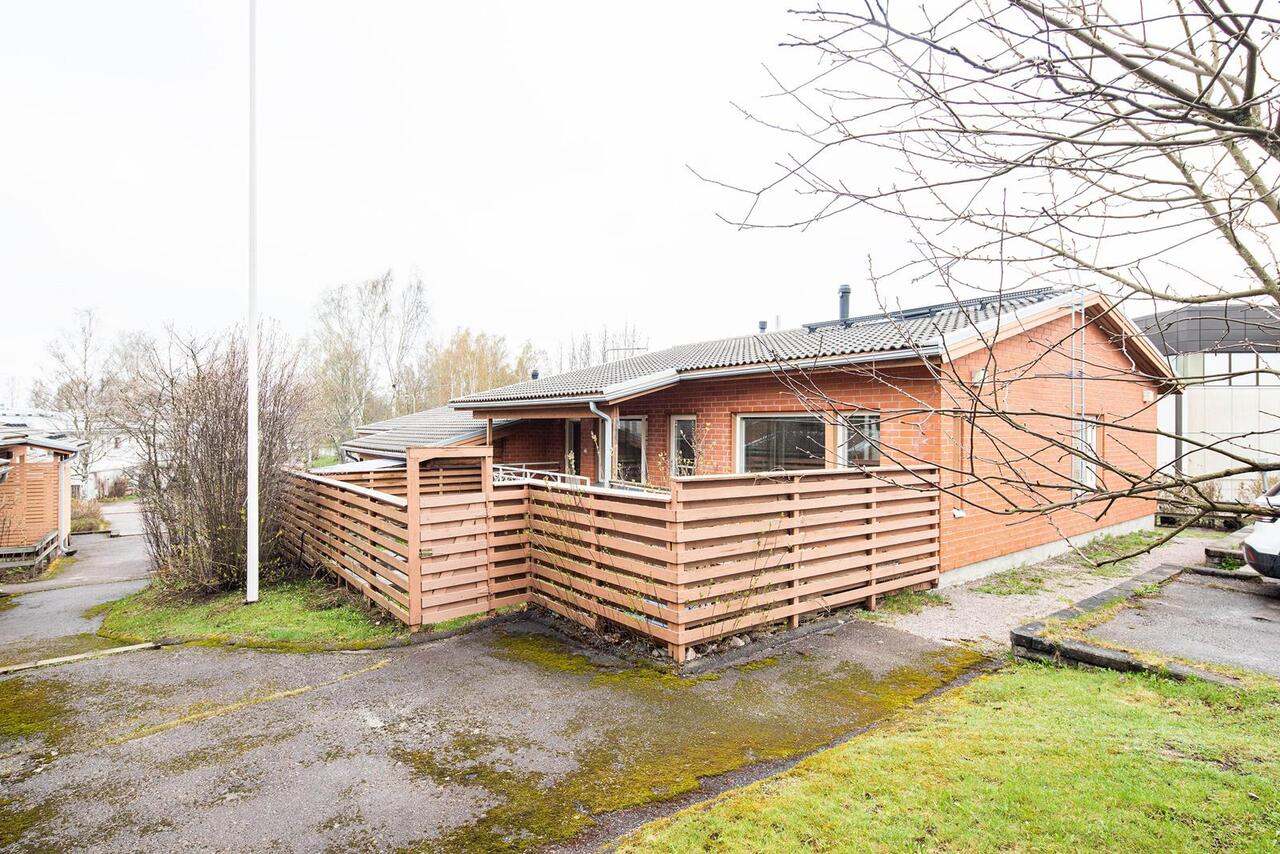 Myydään Paritalo, 4 huonetta - Vantaa, Kuninkaala, Ahjokuja 1, Taoskuja ...