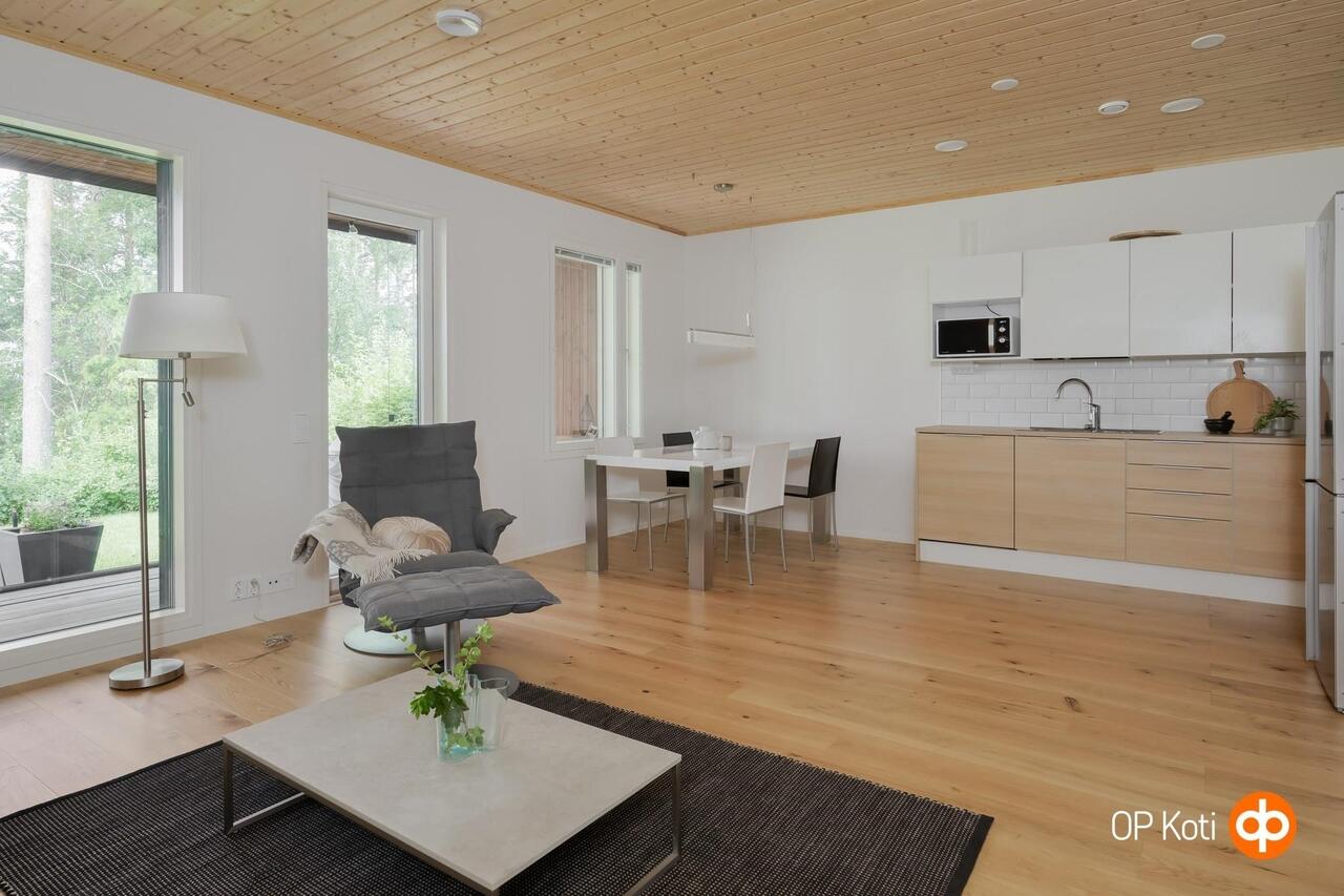 Myydään Rivitalo, Kaksio - Jyväskylä, Vaajakoski, Harjutie 8 A - Etuovi ...