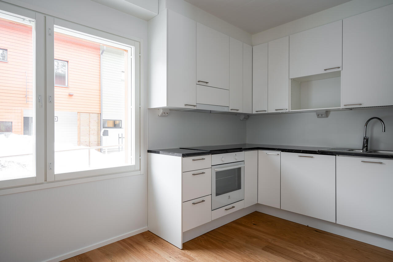 Myydään Rivitalo, 4 huonetta - Helsinki, Myllypuro, Valssimyllynkatu 19 ...