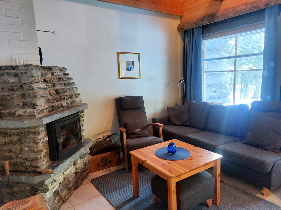 Myydään Lomahuoneisto, Kaksio - Kolari, Äkäslompolo, Nililahentie 12b ...