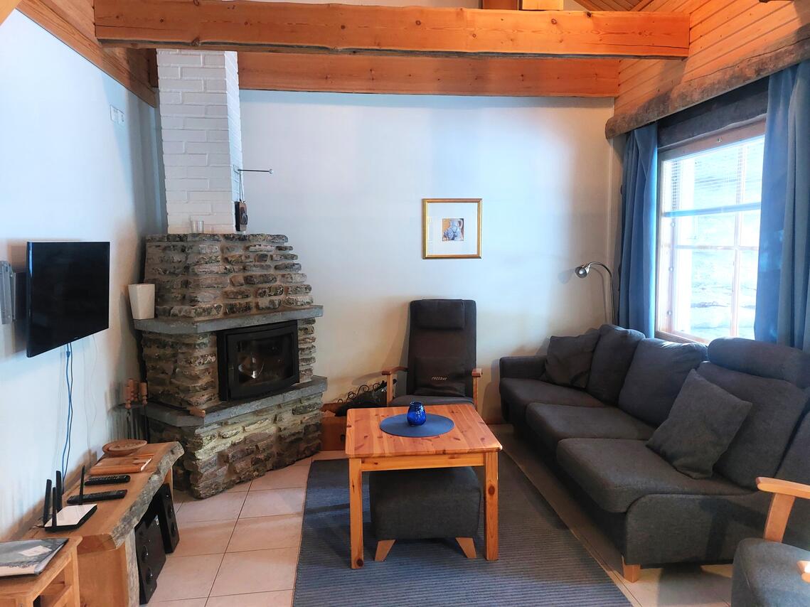 Myydään Lomahuoneisto, Kaksio - Kolari, Äkäslompolo, Nililahentie 12b ...