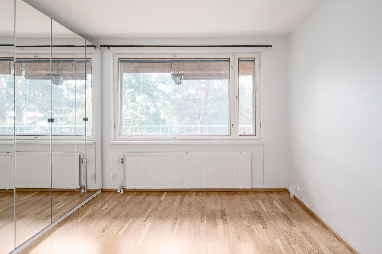 Myydään Kerrostalo, 5 huonetta - Helsinki, Haaga, Kylätie 24 - Etuovi ...