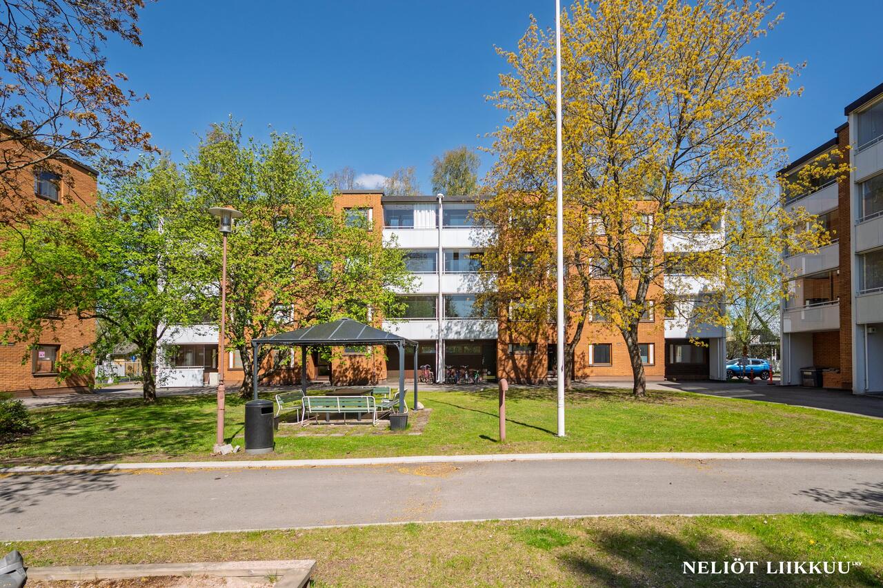Myydään Kerrostalo, 3 huonetta - Vantaa, Viertola, Lauhatie 10 D ...