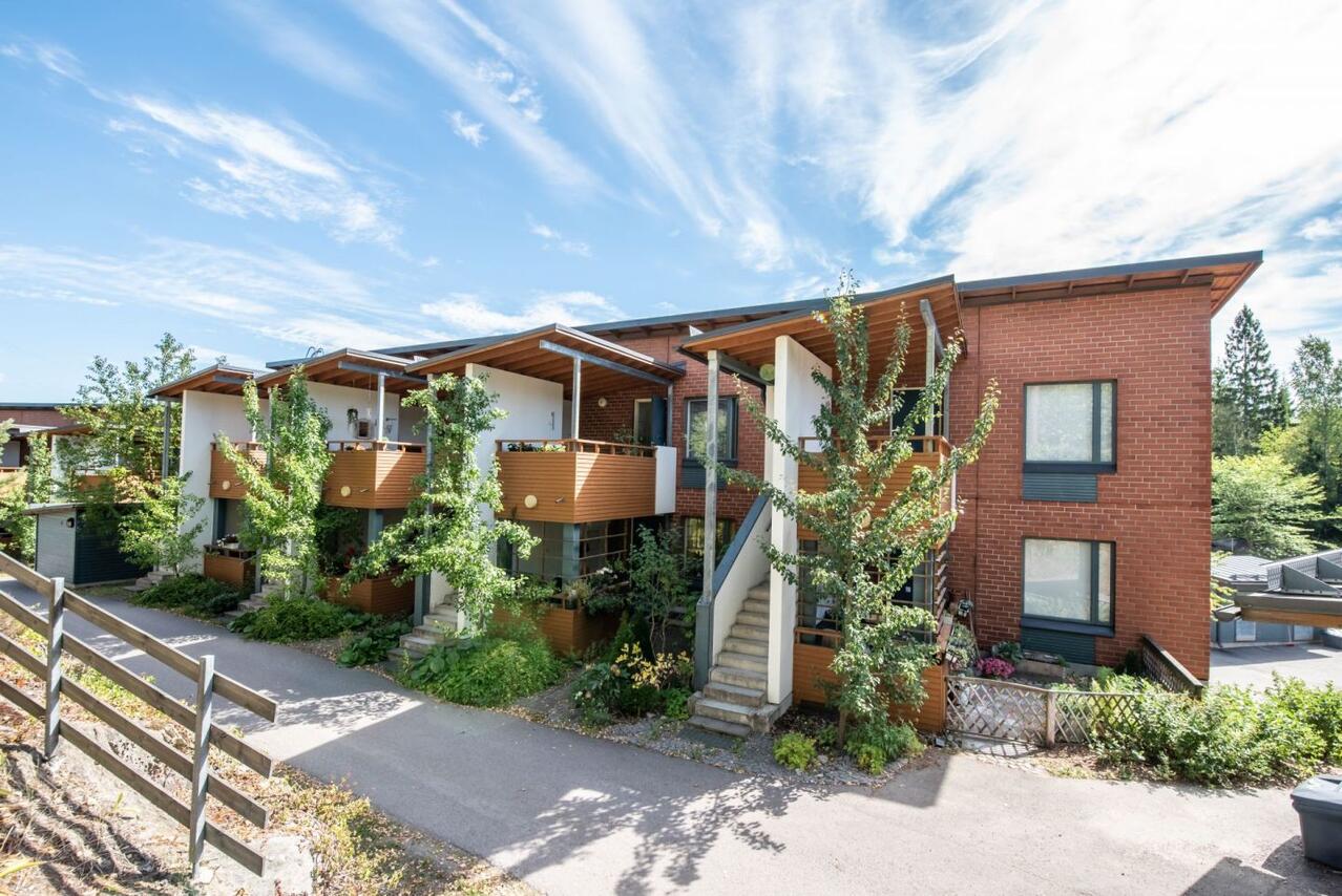 Vuokrataan Kerrostalo 3 huonetta - Espoo Gumböle Rintamäentanhua 5 B 19