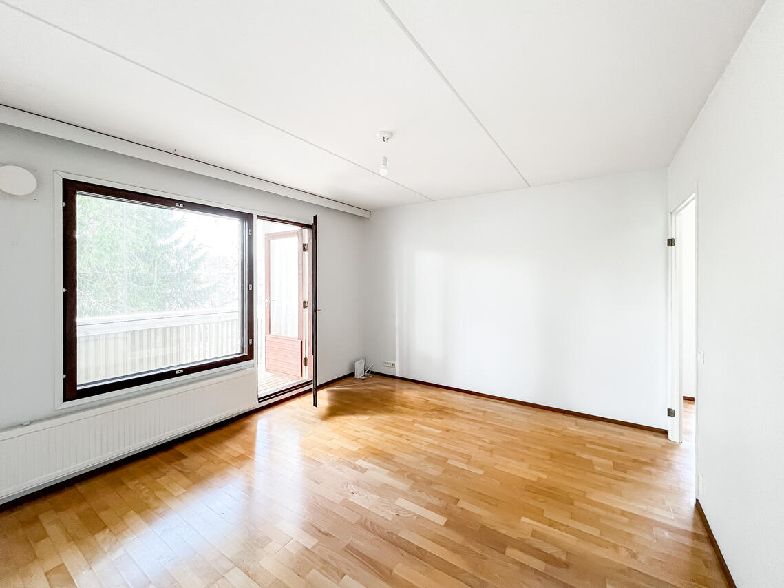 For sale Block of flats 1 bedroom - Helsinki Meri-Rastila Meri-Rastilan ...