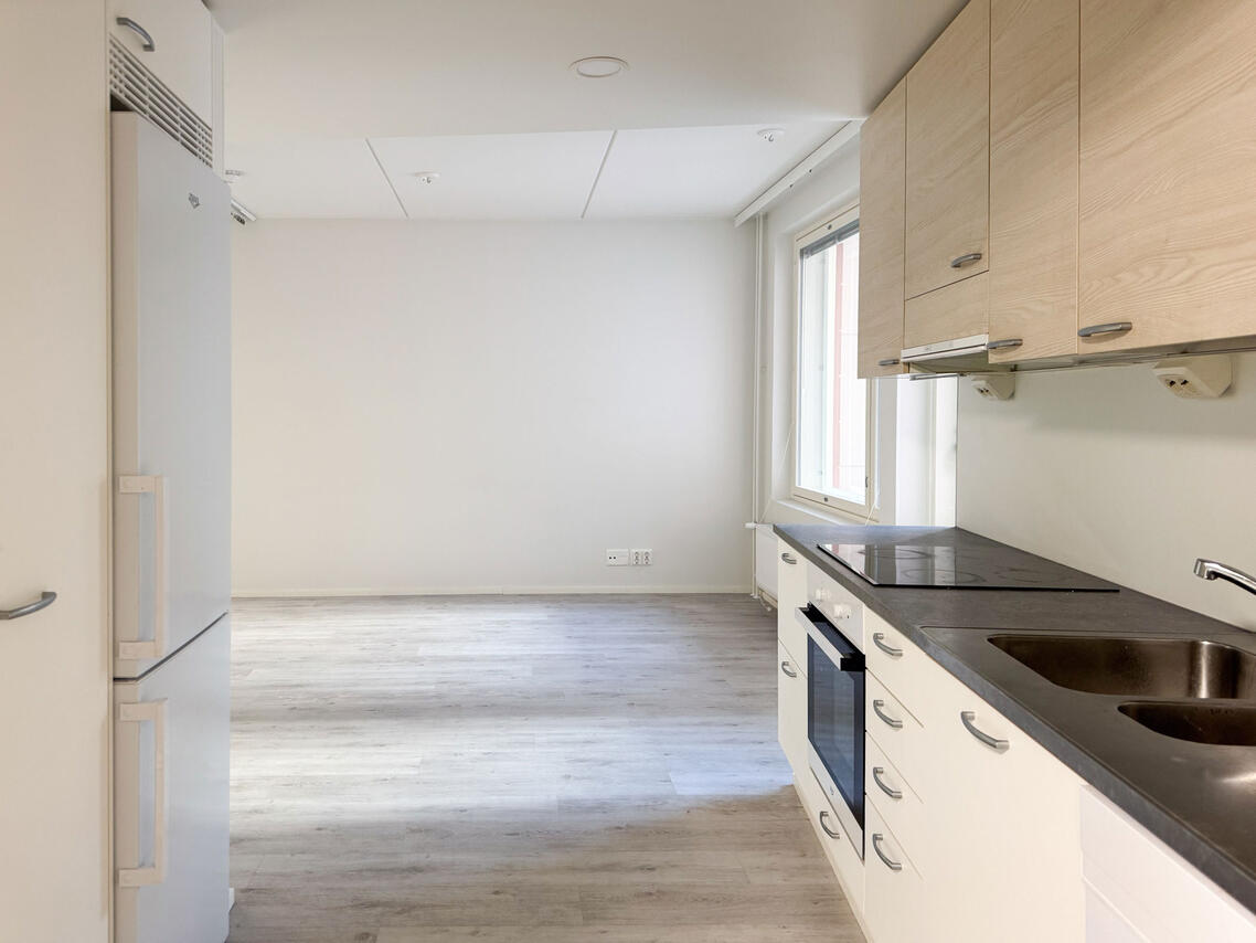 Vuokrataan Kerrostalo Yksiö - VANTAA Myyrmäki Liesikuja 8