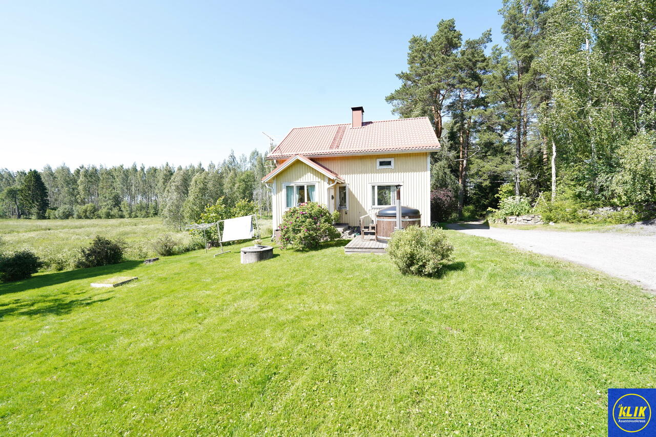 Vuokrataan Omakotitalo 4 huonetta - Pori Niittymaa Niittymaantie 166