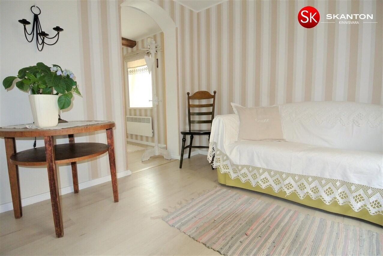 Vuokrataan Omakotitalo 3 huonetta - Haapsalu linn L. Koidula tn 18