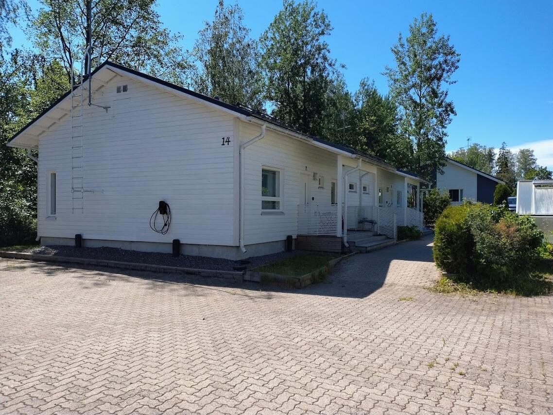 Vuokrataan Paritalo 3 huonetta - Vantaa Metsola, Korso Siilireitti 14 B ...