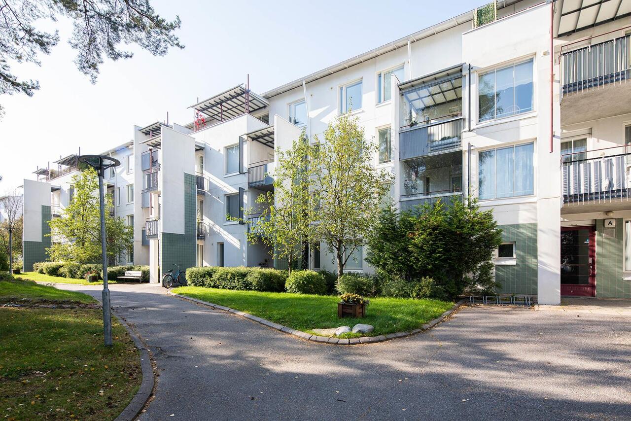 For sale Block of flats 3 bedrooms - Helsinki Kivikko Lohkarekuja 1